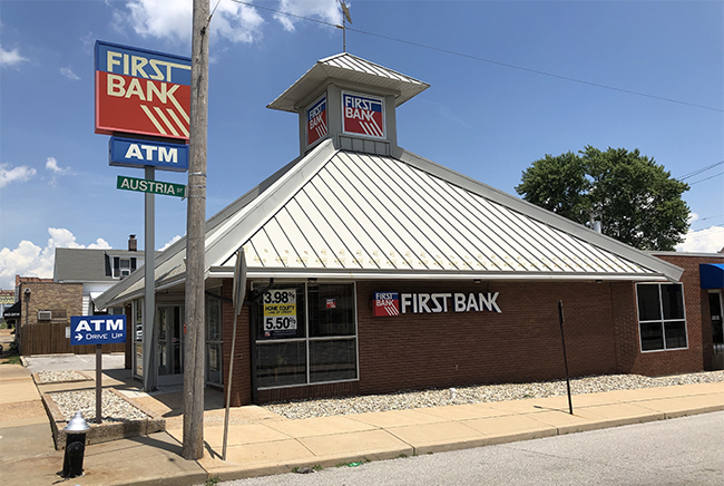 Bank in St. Louis Missouri | Accounts | Loans | Mortgage | First Bank