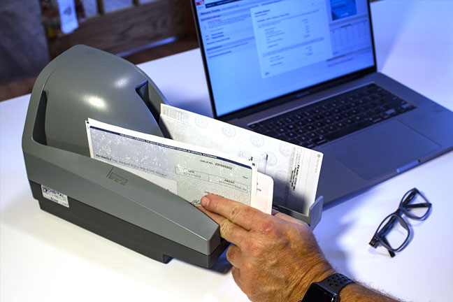 Remote Check Deposit | MO, IL, CA Business Banking | First Bank